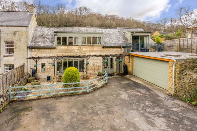 4 bed semi-detached house for sale in Cranham, Gloucester GL4 - Zoopla