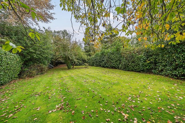 Broken Gate Lane, Denham, Buckinghamshire UB9, 4 bedroom detached house ...