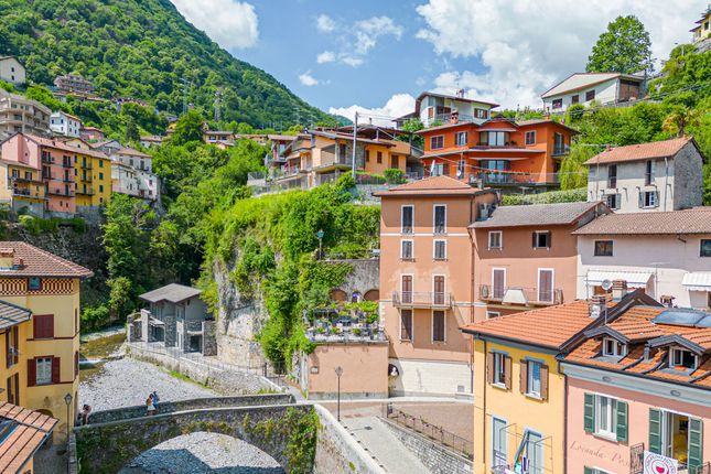 Cacciatori Delle Alpi, Argegno, Como, Lombardy, Italy, 2 bedroom ...