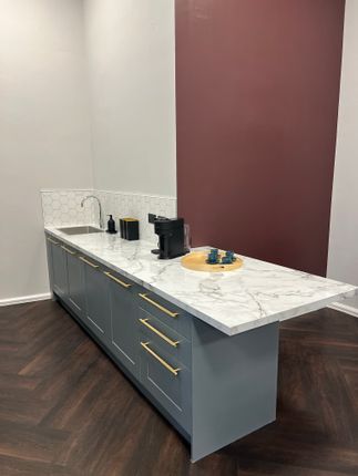 28 Threadneedle Street, London EC2R, office to let - 63363126 ...