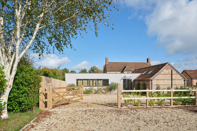 Court Farm, West Woodlands, Frome BA11, 3 bedroom barn conversion for ...