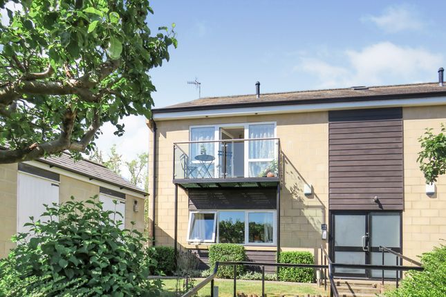2 bed flat for sale in Spring Lane, Larkhall, Bath BA1 - Zoopla