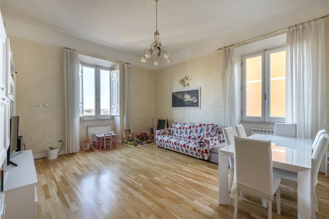 Via Ugo Bassi, Roma, 00152, 00152, 2 bedroom apartment for sale ...