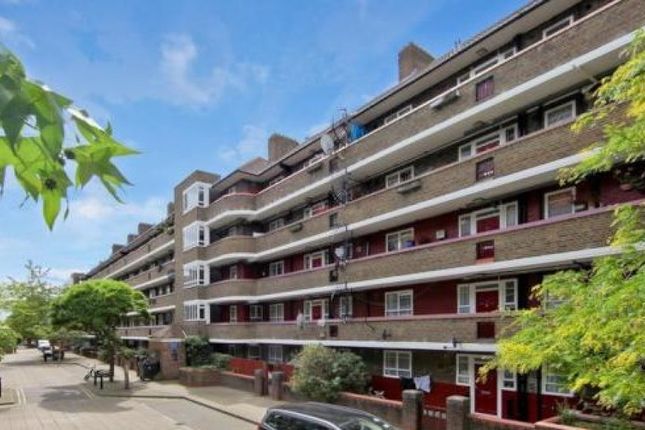 White City Estate, London W12, room to rent - 55797032 | PrimeLocation