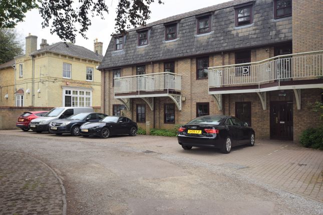 Ambury Road South, Huntingdon PE29, 1 bedroom flat to rent - 58993236 ...