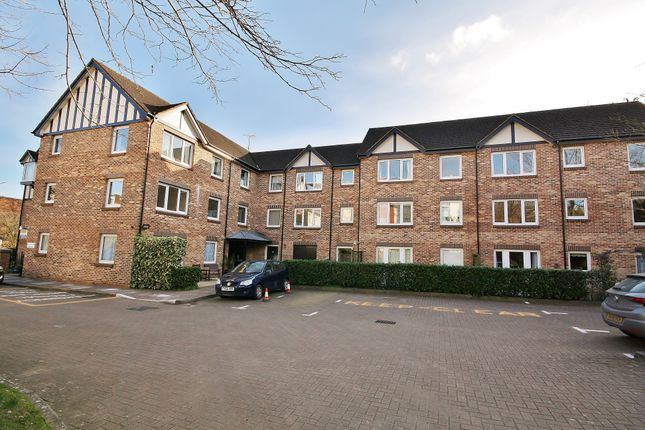 Homes for Sale in Constitution Hill, Woking GU22 - Buy Property in ...