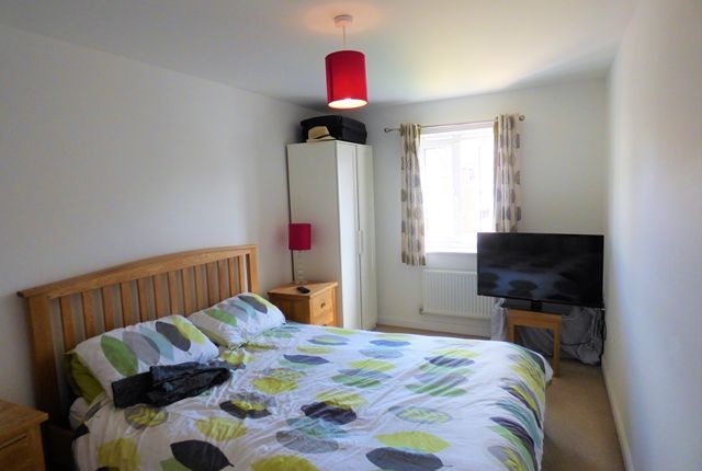 Hook Drive, Exeter EX2, room to rent - 40369328 | PrimeLocation