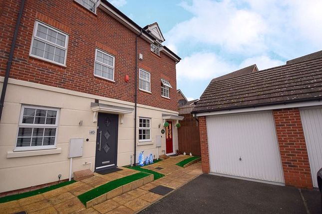 Blackbird Way, Packmoor, Stoke-On-Trent ST7, 4 bedroom semi-detached ...