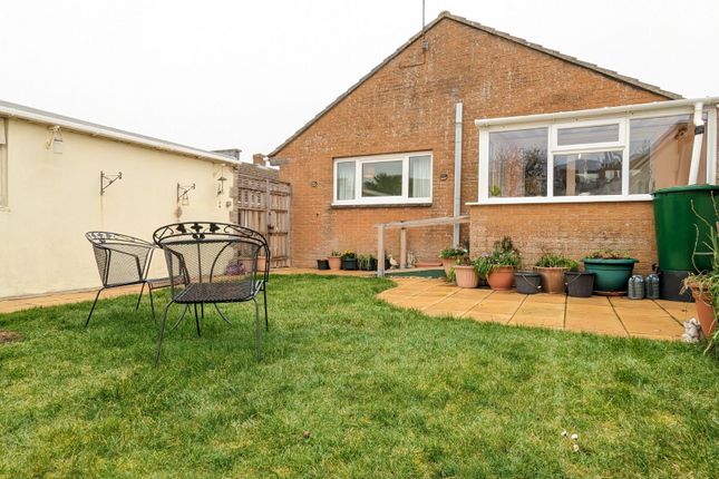 Rex Lane, Chickerell, Weymouth DT3, 3 bedroom detached bungalow for ...