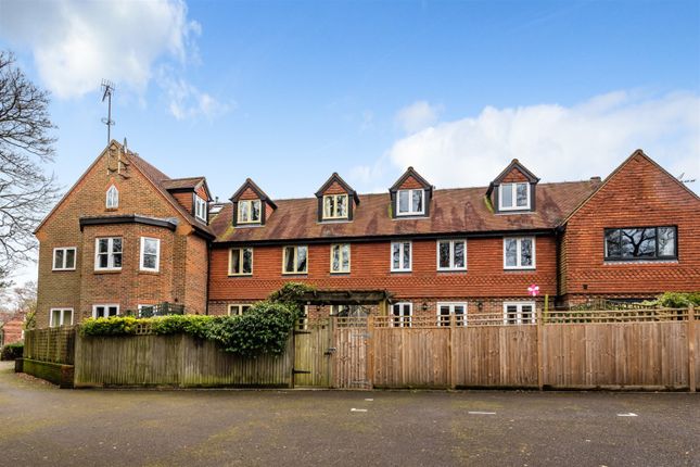 5 Cuthbert Row, Pathfields, Haslemere, Surrey GU27, 3 bedroom terraced ...