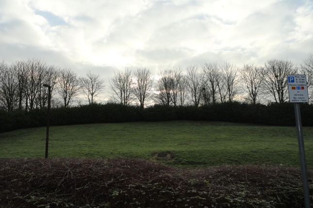 Streatham Place, Bradwell Common, Milton Keynes MK13, 3 bedroom semi ...