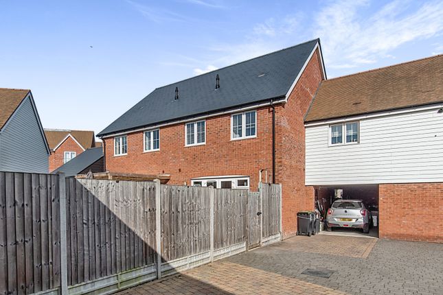 Corliss Vale, St Peters Village, Wouldham, Rochester ME1, 3 bedroom ...