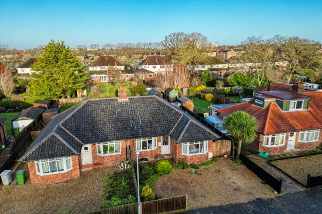 Gorse Road Thorpe St Andrew Norwich Nr7 3 Bedroom Semi Detached