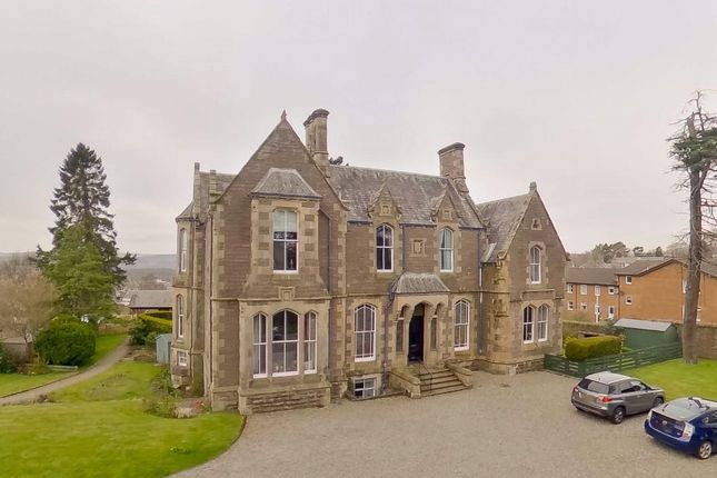 Strathearn Terrace, Crieff PH7, 2 bedroom flat for sale - 61232207 ...
