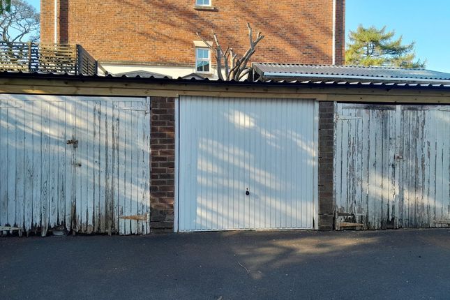 Badger Road, Macclesfield SK10, 1 bedroom block of flats for sale ...