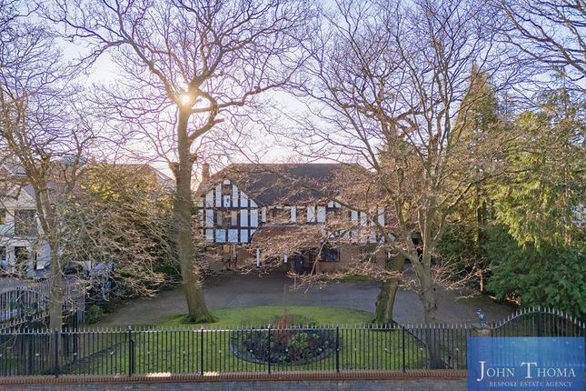 Manor Road, Chigwell IG7, 6 bedroom detached house for sale - 69360331 ...