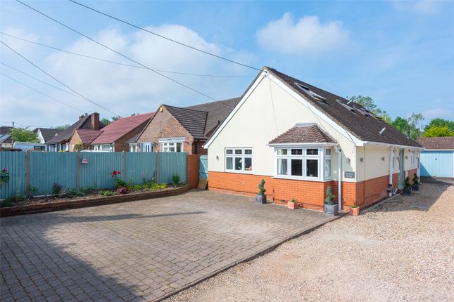 White Lane, Ash Green, Guildford, Surrey GU12, 4 bedroom detached house ...