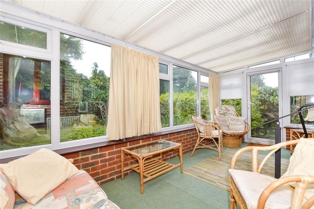 Weavering Street, Weavering, Maidstone, Kent ME14, 2 bedroom detached ...