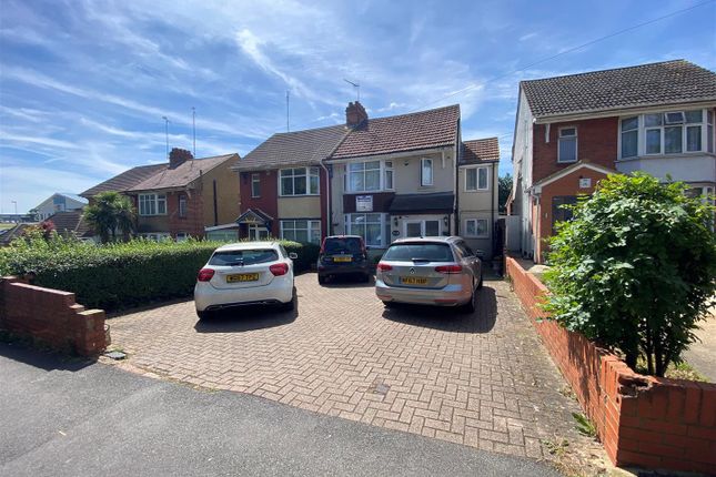 Houses for Sale in Luton, Bedfordshire - Luton, Bedfordshire Houses to ...