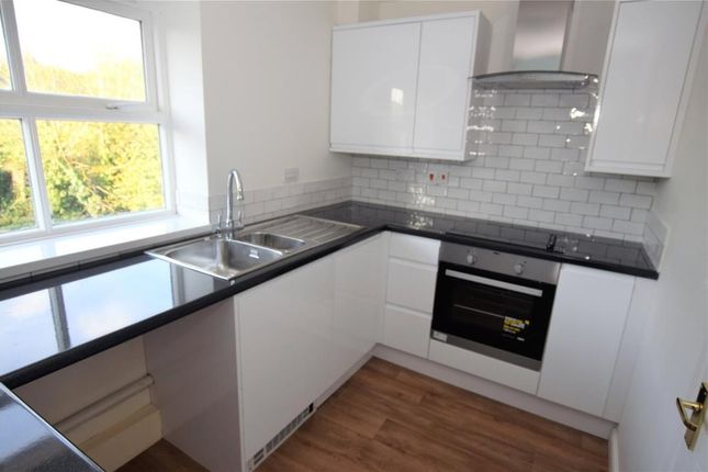 Earlswood Drive, Paignton, Devon TQ3, 2 bedroom flat to rent - 45113233 ...