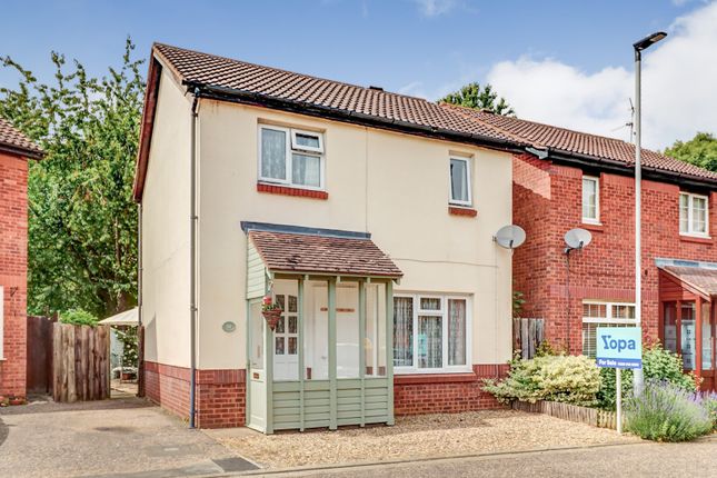 3 bed detached house for sale in Middle Pasture, Werrington ...