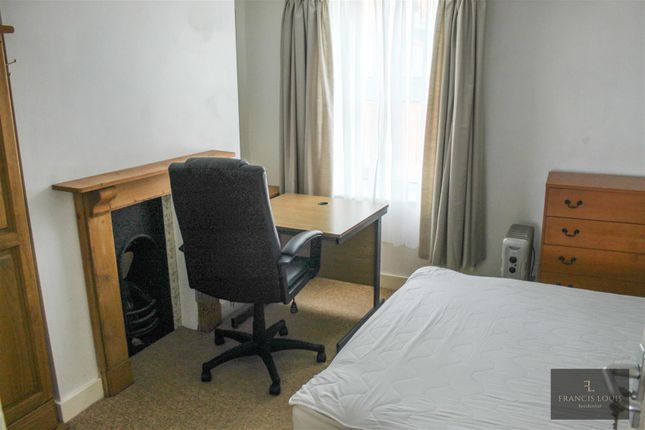Portland Street, Exeter EX1, 6 bedroom end terrace house to rent ...