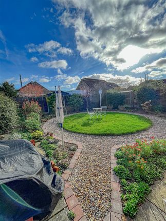 Austral Way, Althorne, Chelmsford CM3, 2 bedroom detached bungalow for ...