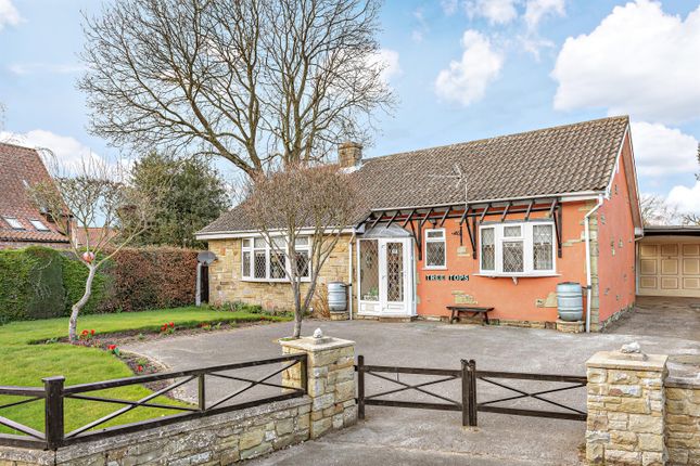 Willow Park Road, Wilberfoss, York YO41, 2 bedroom bungalow for sale ...