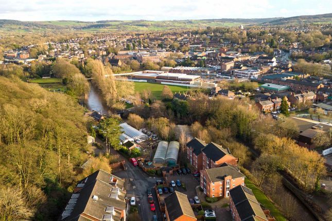 Mill Green, Congleton CW12, 1 bedroom flat for sale - 67550981 ...