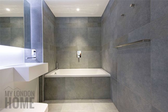 Dollar Bay Point, 3 Dollar Bay Place, Canary Wharf E14, 3 bedroom flat ...