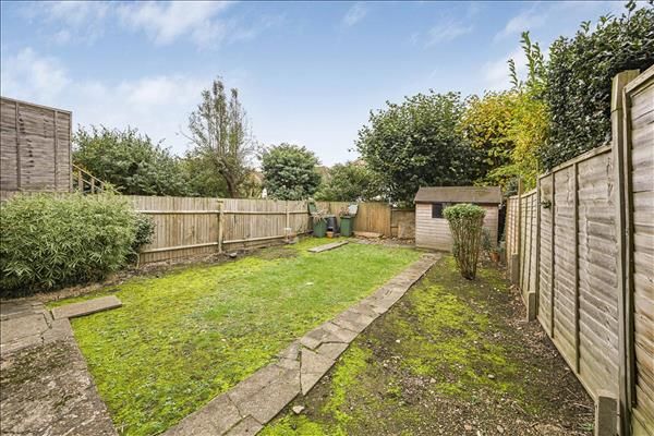 Vineyard Hill Road, Wimbledon SW19, 1 bedroom flat for sale - 69100351 ...