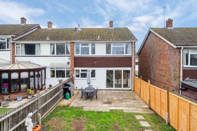 Willowmead Gardens, Marlow SL7, 3 bedroom end terrace house for sale ...