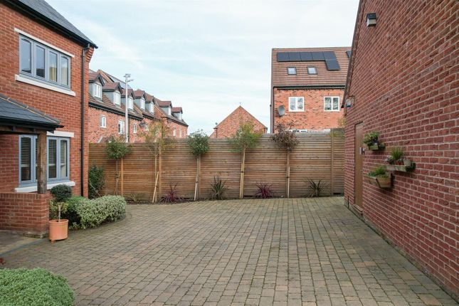 The Avenue, Bishopton, Stratford-Upon-Avon CV37, 5 bedroom detached ...
