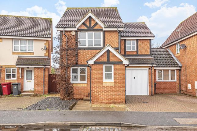 Cippenham, Slough, Berkshire SL1, 3 bedroom link-detached house for ...