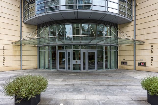 Baltimore House, Juniper Drive, Battersea Reach, London SW18, 2 bedroom ...