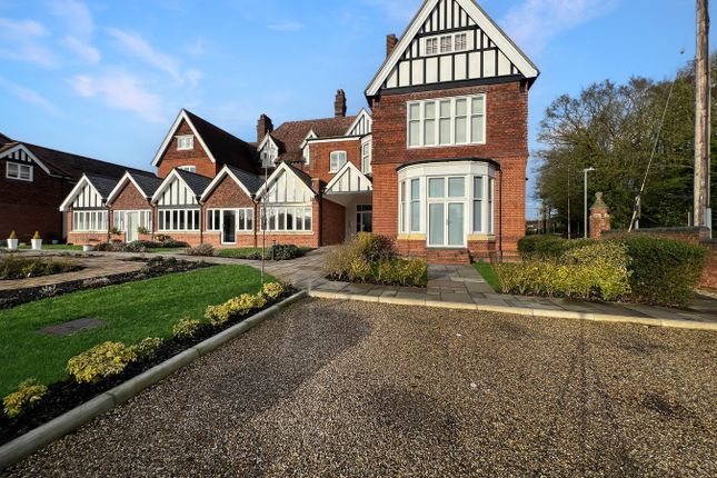 High Garrett, Braintree CM7, 2 bedroom flat for sale - 69540274 ...