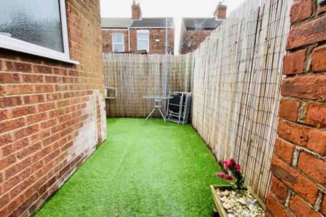 Devon Street, Hull HU4, 2 bedroom terraced house for sale - 68129482 ...