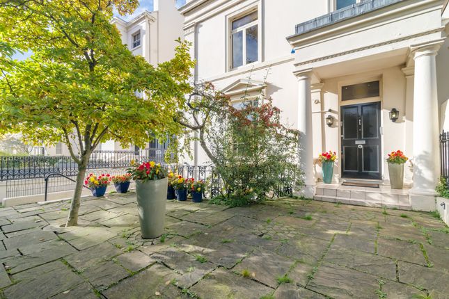 Blomfield Road, Little Venice, London W9, United Kingdom, 5 bedroom ...