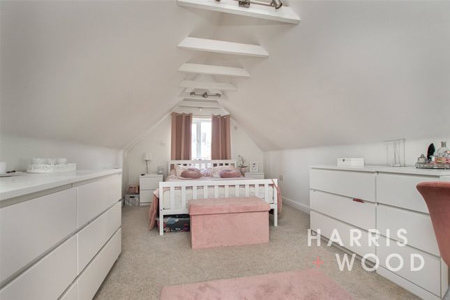 3 Bed Semi Detached House For Sale In Colchester Road West Bergholt