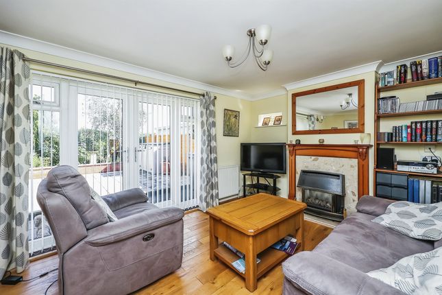 Giltbrook Crescent, Giltbrook, Nottingham NG16, 2 bedroom detached ...