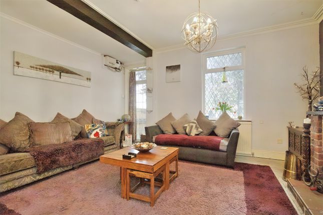 Well Street Biddulph Stoke On Trent St8 3 Bedroom Semi Detached