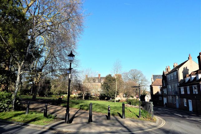 Star Hill, Rochester ME1, 4 bedroom town house for sale - 67793095 ...