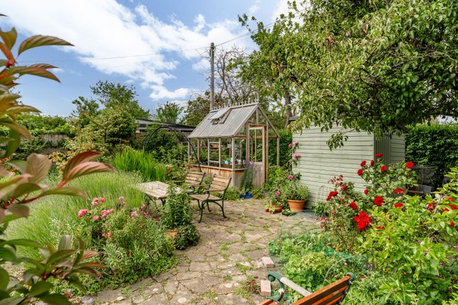 93 Craigentinny Road, Craigentinny, Edinburgh EH7, 3 bedroom detached ...