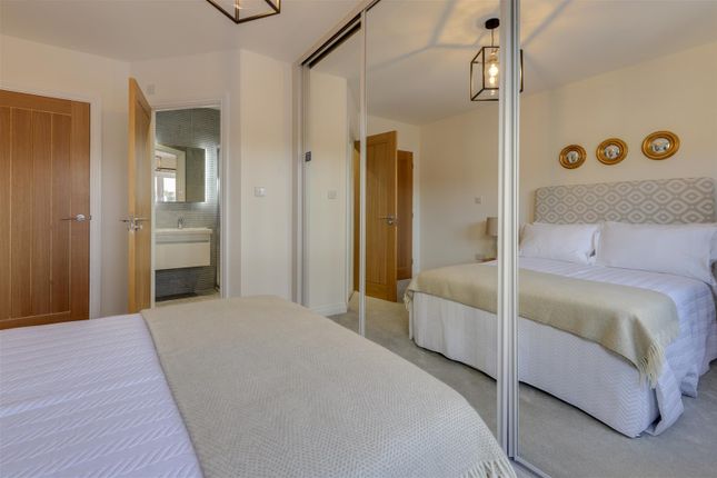 Meadow Edge Close, Higher Cloughfold, Rossendale, Lancashire BB4, 4 ...
