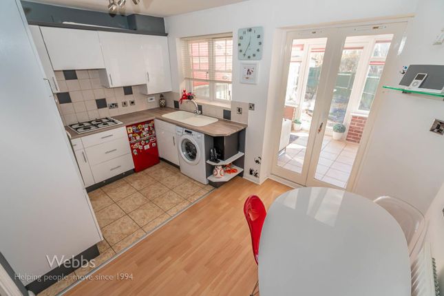 Foxes Rake, Cannock WS11, 2 bedroom semi-detached house for sale ...