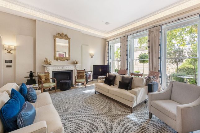 Flats for Sale in Cornwall Gardens, London SW7 - Cornwall Gardens ...