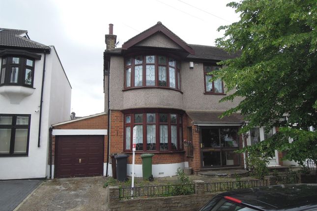 3 bed end terrace house for sale in Stratton Drive, Barking IG11 - Zoopla