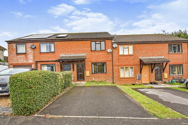 Sandfield, West Lavington, Devizes SN10, 2 bedroom terraced house for ...