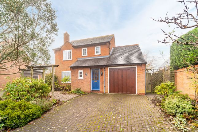 Scorers Close Shirley Solihull B90 3 Bedroom Detached House For Sale