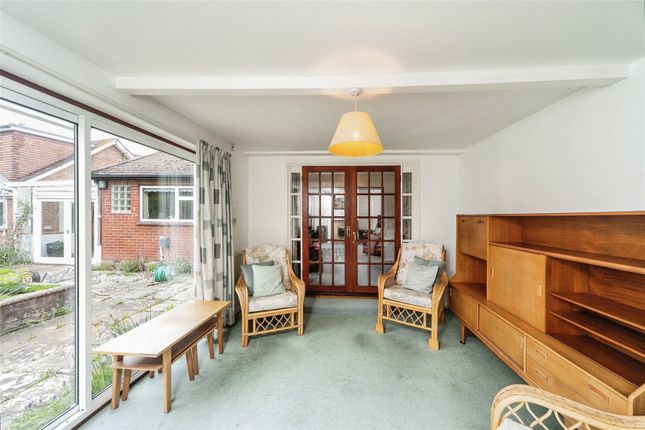Danywern Drive Winnersh Wokingham Rg41 2 Bedroom Bungalow For Sale